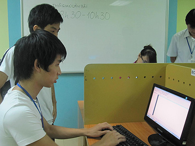 Khởi tranh vòng sơ khảo Best Coder 2011