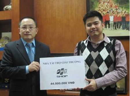 Thưởng 100 triệu đồng cho Cóc Vàng