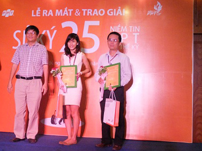 ‘Sử ký FPT 25 năm vô giá’