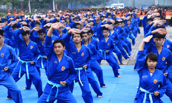 Võ sinh Vovinam FPT thi thăng đai