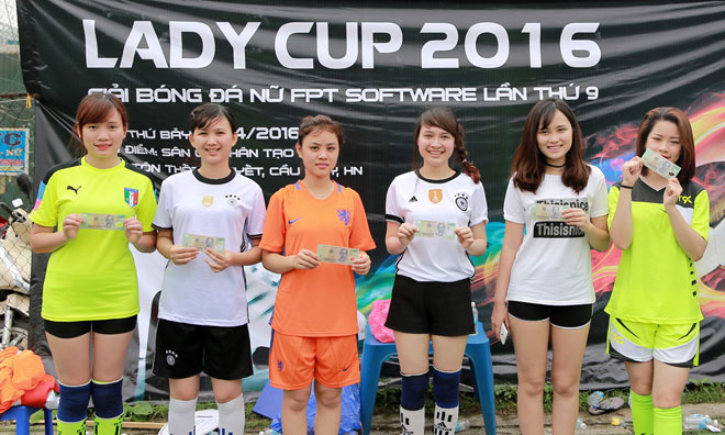 Đội hình trong mơ của Lady Cup 2016
