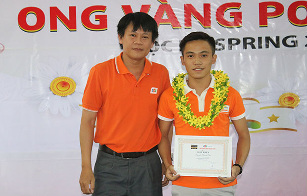 'Ong vàng Poly' Đà Nẵng học tốt nhờ đam mê