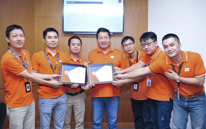 Kiếm 7 tỷ đồng cho FPT Software, akaBot ‘giật’ Vàng iKhiến