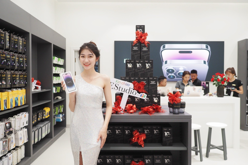 F.Studio by FPT ưu đãi 'mua 1 tặng 1' nhân ngày Phụ nữ Việt Nam