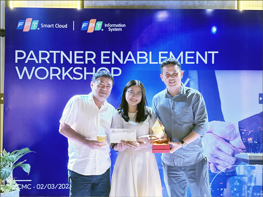 FPT Smart Cloud và FPT IS thúc đẩy chính sách bán chéo