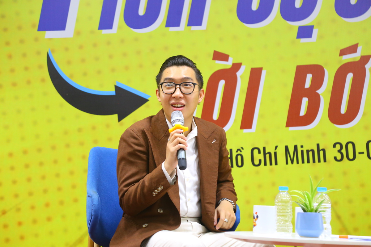Phương Nam 'Saigon Tếu' chia sẻ với người F về áp lực và tự tin