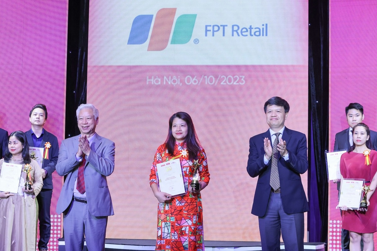 FPT Retail lần thứ 10 liên tiếp đạt 'Thương hiệu mạnh Việt Nam'